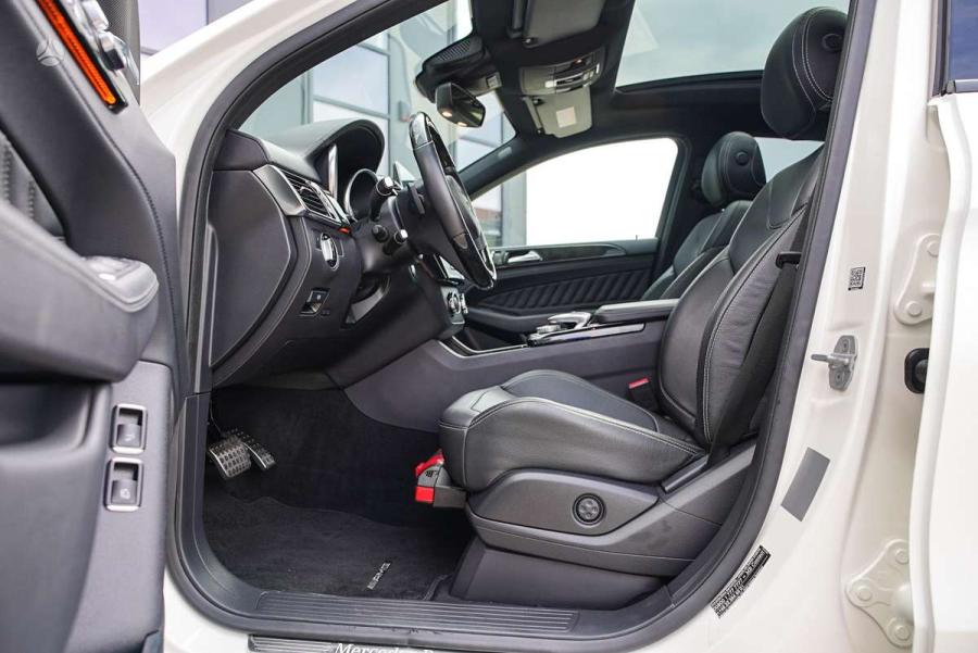 Balts Mercedes-Benz GLE 350 2015 Kauņa, ar dzinēja tilpumu 2.99 L un nobraukumu 85 tūkst. km par 35950 €, foto 27 vietnē AUTOMOTO.COM.LV