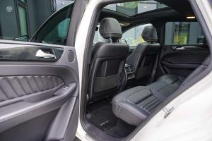 Balts Mercedes-Benz GLE 350 2015 Kauņa, ar dzinēja tilpumu 2.99 L un nobraukumu 85 tūkst. km par 35950 €, foto 38 vietnē AUTOMOTO.COM.LV