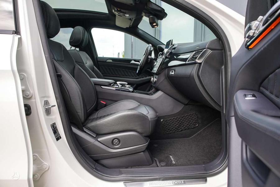 Balts Mercedes-Benz GLE 350 2015 Kauņa, ar dzinēja tilpumu 2.99 L un nobraukumu 85 tūkst. km par 35950 €, foto 43 vietnē AUTOMOTO.COM.LV