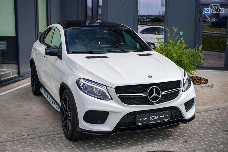 Balts Mercedes-Benz GLE 350 2015 Kauņa, ar dzinēja tilpumu 3.00 L un nobraukumu 85 tūkst. km par 34450 €, foto 4 vietnē AUTOMOTO.COM.LV