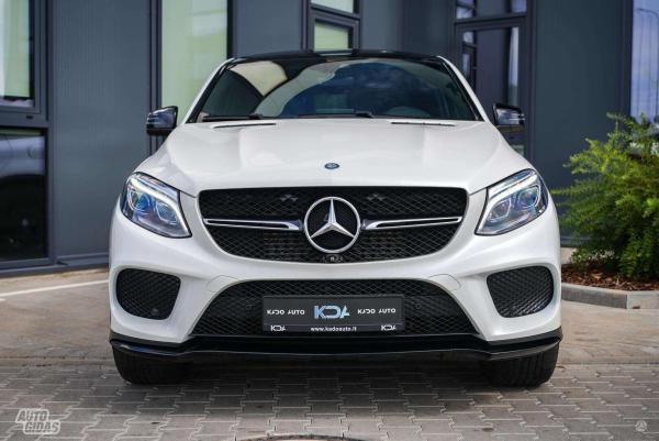 Balts Mercedes-Benz GLE 350 2015 Kauņa, ar dzinēja tilpumu 3.00 L un nobraukumu 85 tūkst. km par 34450 €, foto 5 vietnē AUTOMOTO.COM.LV