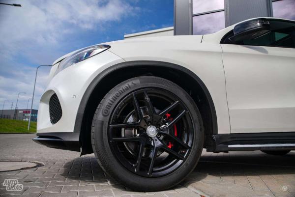 Balts Mercedes-Benz GLE 350 2015 Kauņa, ar dzinēja tilpumu 3.00 L un nobraukumu 85 tūkst. km par 34450 €, foto 7 vietnē AUTOMOTO.COM.LV