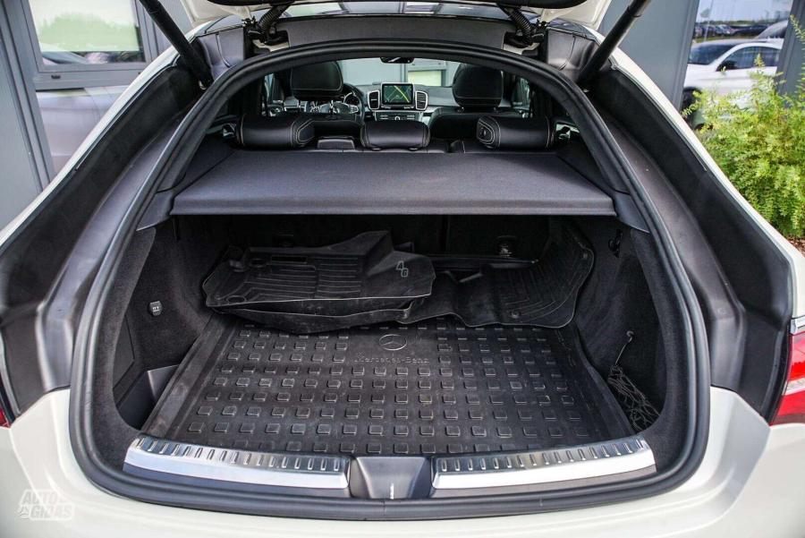 Balts Mercedes-Benz GLE 350 2015 Kauņa, ar dzinēja tilpumu 3.00 L un nobraukumu 85 tūkst. km par 34450 €, foto 16 vietnē AUTOMOTO.COM.LV