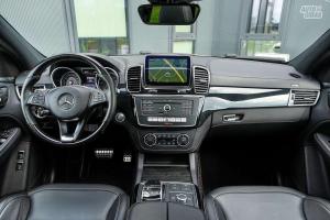 Balts Mercedes-Benz GLE 350 2015 Kauņa, ar dzinēja tilpumu 3.00 L un nobraukumu 85 tūkst. km par 34450 €, foto 18 vietnē AUTOMOTO.COM.LV