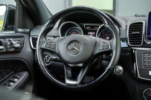 Balts Mercedes-Benz GLE 350 2015 Kauņa, ar dzinēja tilpumu 3.00 L un nobraukumu 85 tūkst. km par 34450 €, foto 20 vietnē AUTOMOTO.COM.LV