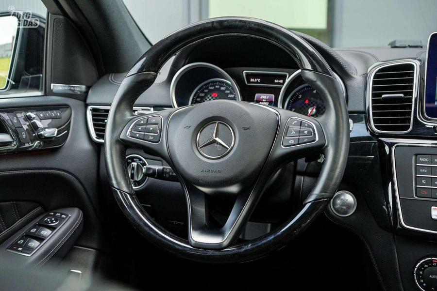 Balts Mercedes-Benz GLE 350 2015 Kauņa, ar dzinēja tilpumu 3.00 L un nobraukumu 85 tūkst. km par 34450 €, foto 20 vietnē AUTOMOTO.COM.LV