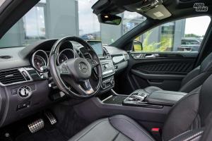 Balts Mercedes-Benz GLE 350 2015 Kauņa, ar dzinēja tilpumu 3.00 L un nobraukumu 85 tūkst. km par 34450 €, foto 28 vietnē AUTOMOTO.COM.LV