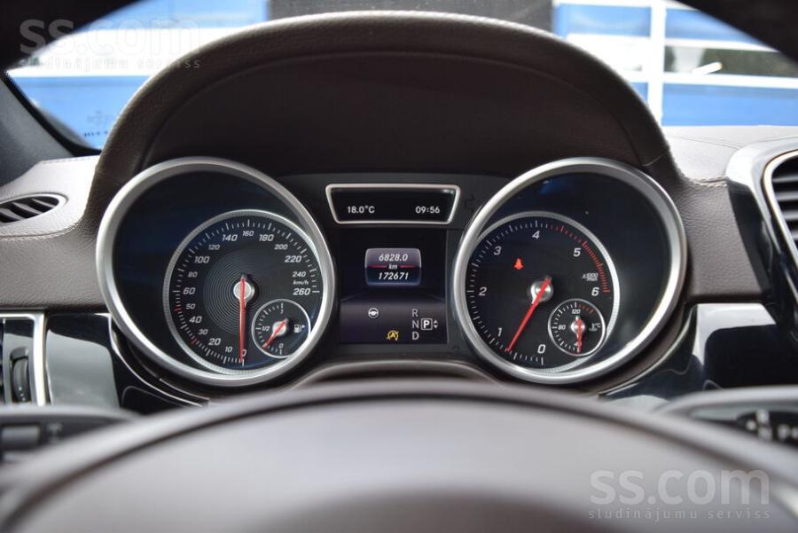 Balts Mercedes-Benz GLE 350 2016 Rīga, ar dzinēja tilpumu 3.00 L un nobraukumu 173 tūkst. km par 26900 €, foto 10 vietnē AUTOMOTO.COM.LV