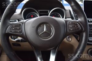 Balts Mercedes-Benz GLE 350 2016 Rīga, ar dzinēja tilpumu 3.00 L un nobraukumu 173 tūkst. km par 26900 €, foto 13 vietnē AUTOMOTO.COM.LV