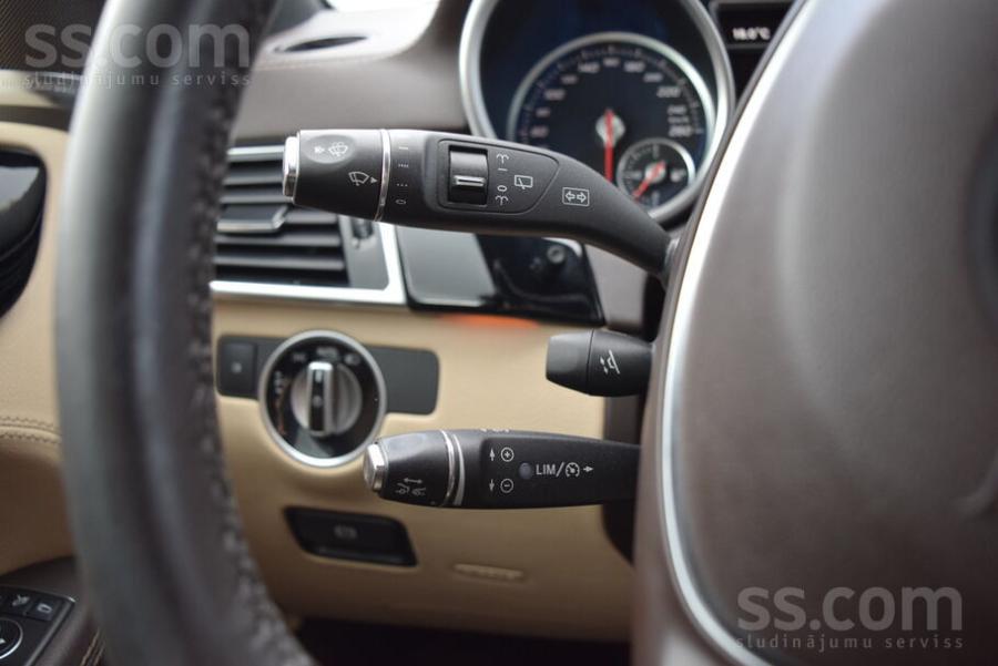 Balts Mercedes-Benz GLE 350 2016 Rīga, ar dzinēja tilpumu 3.00 L un nobraukumu 173 tūkst. km par 26900 €, foto 14 vietnē AUTOMOTO.COM.LV
