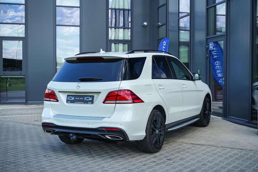 Белый Мерседес ГЛE 350 2016 в Каунас, объемом двигателя 2.99 л и пробегом 227 тыс. км за 24950 €, фото 10 на AUTOMOTO.COM.LV