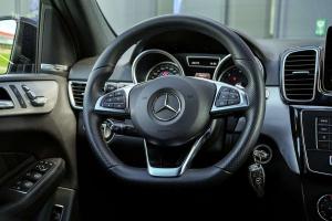 Белый Мерседес ГЛE 350 2016 в Каунас, объемом двигателя 2.99 л и пробегом 227 тыс. км за 24950 €, фото 19 на AUTOMOTO.COM.LV