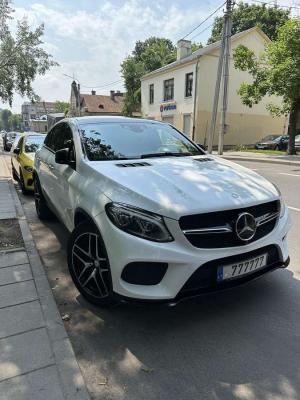 Balts Mercedes-Benz GLE 350 2016 Viļņa, ar dzinēja tilpumu 2.99 L un nobraukumu 131 tūkst. km par 35900 €, foto 29 vietnē AUTOMOTO.COM.LV