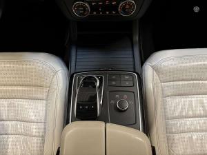 Белый Мерседес ГЛE 350 2016 в Вильнюс, объемом двигателя 2.99 л и пробегом 93 тыс. км за 33990 €, фото 25 на AUTOMOTO.COM.LV