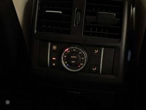 White Mercedes-Benz GLE 350 2016 in Vilnius, with an engine capacity of 2.99 L and mileage of 93 thousand km for 33990 €, photo 33 on AUTOMOTO.COM.LV