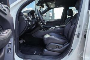 White Mercedes-Benz GLE 350 2016 in Kaunas, with an engine capacity of 3.00 L and mileage of 227 thousand km for 24950 €, photo 24 on AUTOMOTO.COM.LV