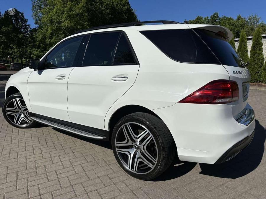 Balts Mercedes-Benz GLE 350 2016 Šauļi, ar dzinēja tilpumu 3.50 L un nobraukumu 253 tūkst. km par 18900 €, foto 5 vietnē AUTOMOTO.COM.LV