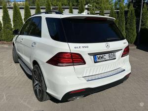 Balts Mercedes-Benz GLE 350 2016 Šauļi, ar dzinēja tilpumu 3.50 L un nobraukumu 253 tūkst. km par 18900 €, foto 6 vietnē AUTOMOTO.COM.LV