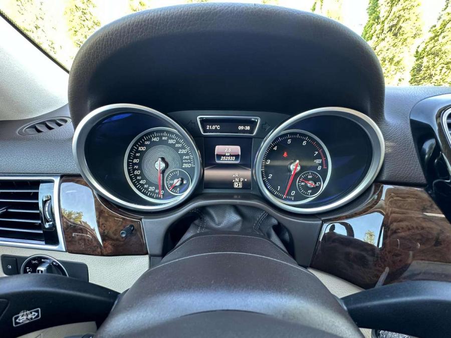 Balts Mercedes-Benz GLE 350 2016 Šauļi, ar dzinēja tilpumu 3.50 L un nobraukumu 253 tūkst. km par 18900 €, foto 11 vietnē AUTOMOTO.COM.LV