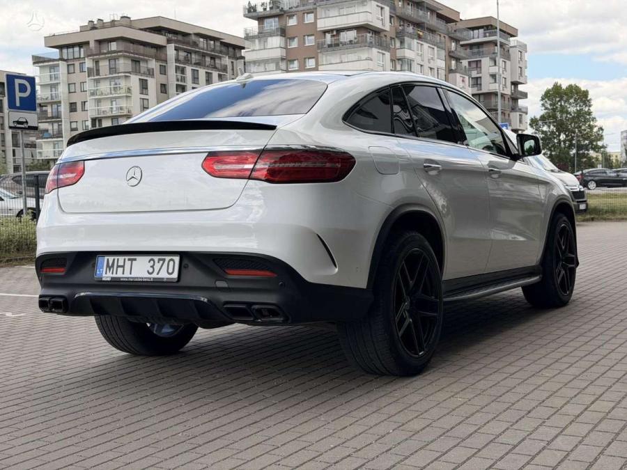 Белый Мерседес ГЛE 350 2016 в Вильнюс, объемом двигателя 2.99 л и пробегом 92 тыс. км за 34990 €, фото 6 на AUTOMOTO.COM.LV