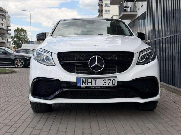 Balts Mercedes-Benz GLE 350 2016 Viļņa, ar dzinēja tilpumu 2.99 L un nobraukumu 92 tūkst. km par 34990 €, foto 7 vietnē AUTOMOTO.COM.LV