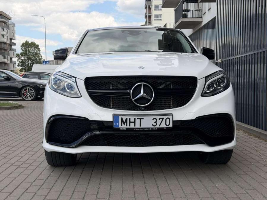 Белый Мерседес ГЛE 350 2016 в Вильнюс, объемом двигателя 2.99 л и пробегом 92 тыс. км за 34990 €, фото 8 на AUTOMOTO.COM.LV