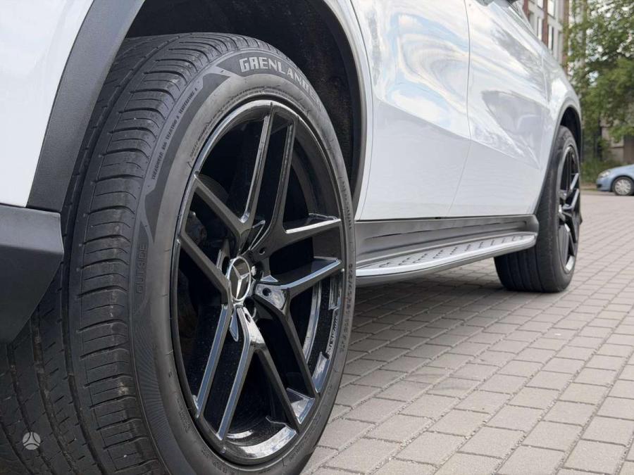 Белый Мерседес ГЛE 350 2016 в Вильнюс, объемом двигателя 2.99 л и пробегом 92 тыс. км за 34990 €, фото 19 на AUTOMOTO.COM.LV