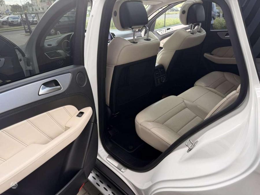 Белый Мерседес ГЛE 350 2016 в Вильнюс, объемом двигателя 2.99 л и пробегом 92 тыс. км за 34990 €, фото 22 на AUTOMOTO.COM.LV