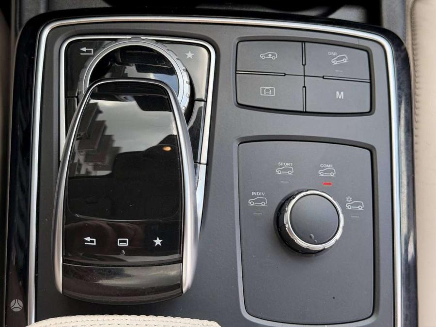 Белый Мерседес ГЛE 350 2016 в Вильнюс, объемом двигателя 2.99 л и пробегом 92 тыс. км за 34990 €, фото 28 на AUTOMOTO.COM.LV