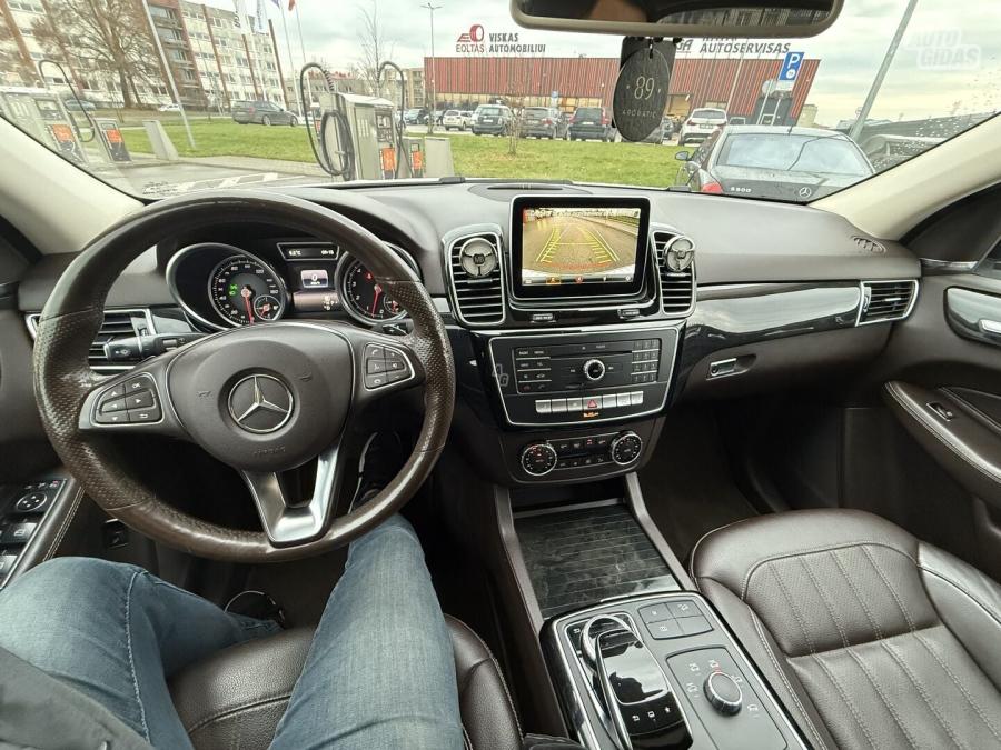 Balts Mercedes-Benz GLE 350 2016 Šauļi, ar dzinēja tilpumu 3.00 L un nobraukumu 249 tūkst. km par 17500 €, foto 10 vietnē AUTOMOTO.COM.LV