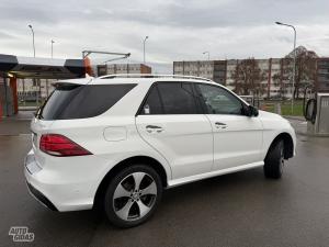 Balts Mercedes-Benz GLE 350 2016 Šauļi, ar dzinēja tilpumu 3.00 L un nobraukumu 249 tūkst. km par 17500 €, foto 18 vietnē AUTOMOTO.COM.LV