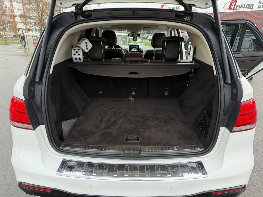 Balts Mercedes-Benz GLE 350 2016 Šauļi, ar dzinēja tilpumu 3.00 L un nobraukumu 249 tūkst. km par 17500 €, foto 21 vietnē AUTOMOTO.COM.LV