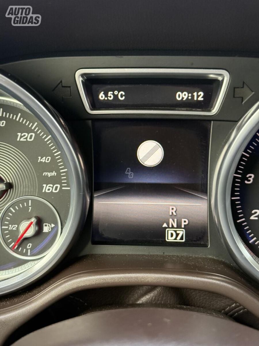 Balts Mercedes-Benz GLE 350 2016 Šauļi, ar dzinēja tilpumu 3.00 L un nobraukumu 249 tūkst. km par 17500 €, foto 33 vietnē AUTOMOTO.COM.LV