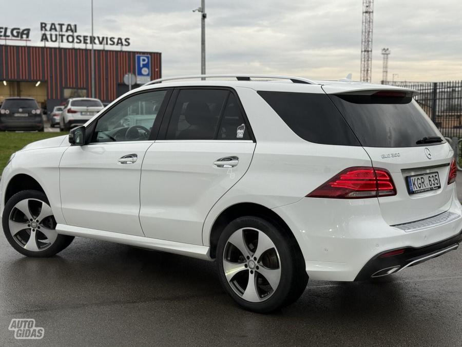 Balts Mercedes-Benz GLE 350 2016 Šauļi, ar dzinēja tilpumu 3.00 L un nobraukumu 249 tūkst. km par 17500 €, foto 34 vietnē AUTOMOTO.COM.LV