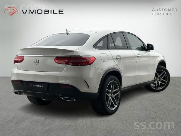 Balts Mercedes-Benz GLE 350 2017 Rīga, ar dzinēja tilpumu 3.00 L un nobraukumu 85 tūkst. km par 33990 €, foto 2 vietnē AUTOMOTO.COM.LV