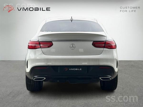 Balts Mercedes-Benz GLE 350 2017 Rīga, ar dzinēja tilpumu 3.00 L un nobraukumu 85 tūkst. km par 33990 €, foto 4 vietnē AUTOMOTO.COM.LV