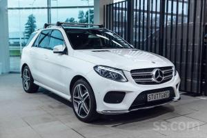White Mercedes-Benz GLE 350 2017 in Riga, with an engine capacity of 3.00 L and mileage of 198 thousand km for 25500 €, photo  on AUTOMOTO.COM.LV