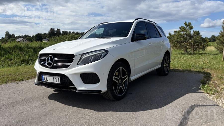 Balts Mercedes-Benz GLE 350 2017 Rīga, ar dzinēja tilpumu 3.50 L un nobraukumu 242 tūkst. km par 25000 €, foto 1 vietnē AUTOMOTO.COM.LV