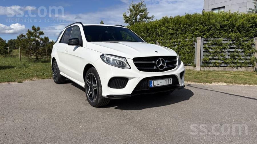 Balts Mercedes-Benz GLE 350 2017 Rīga, ar dzinēja tilpumu 3.50 L un nobraukumu 242 tūkst. km par 25000 €, foto 4 vietnē AUTOMOTO.COM.LV