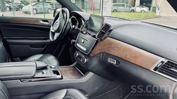 Balts Mercedes-Benz GLE 350 2017 Rīga, ar dzinēja tilpumu 3.00 L un nobraukumu 188 tūkst. km par 26900 €, foto 9 vietnē AUTOMOTO.COM.LV