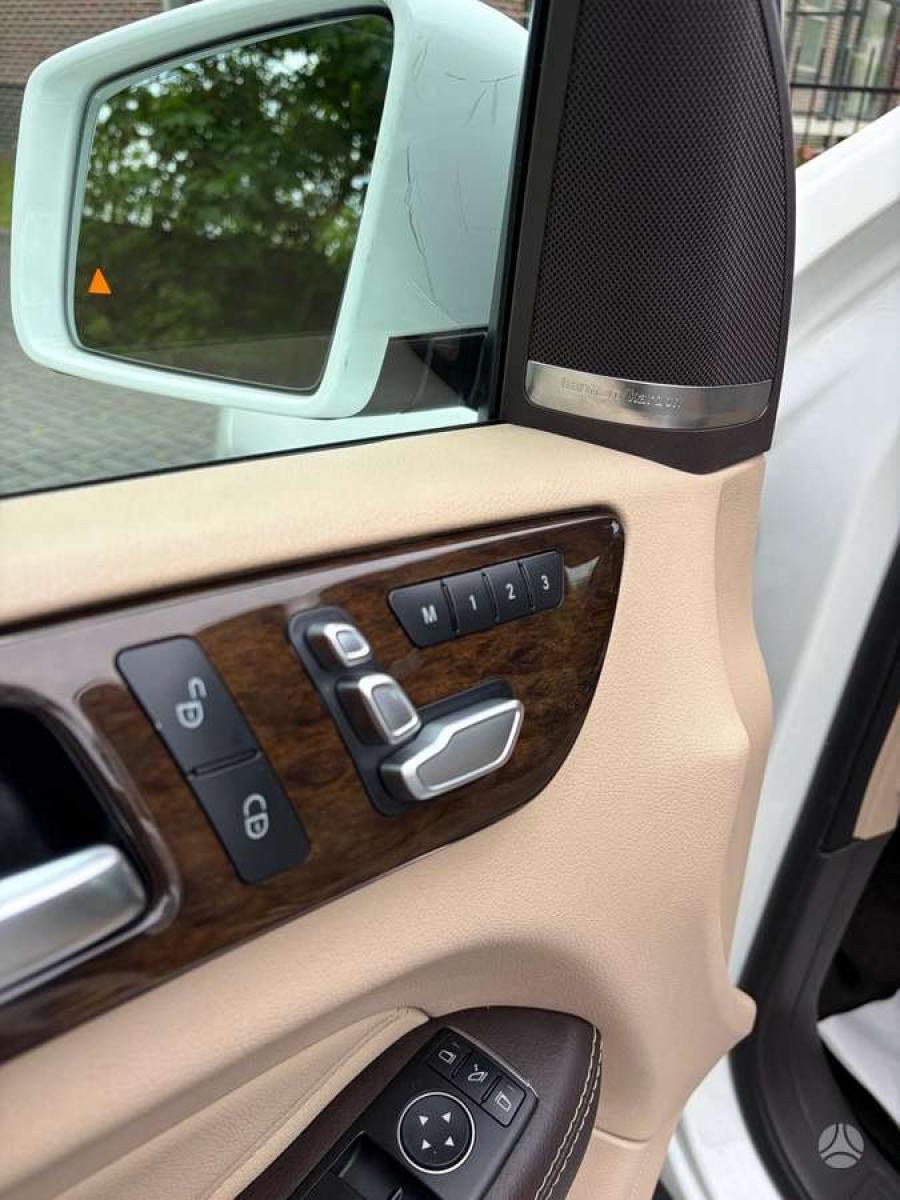 Balts Mercedes-Benz GLE 350 2019 Klaipėda, ar dzinēja tilpumu 3.50 L un nobraukumu 158 tūkst. km par 21000 €, foto 14 vietnē AUTOMOTO.COM.LV