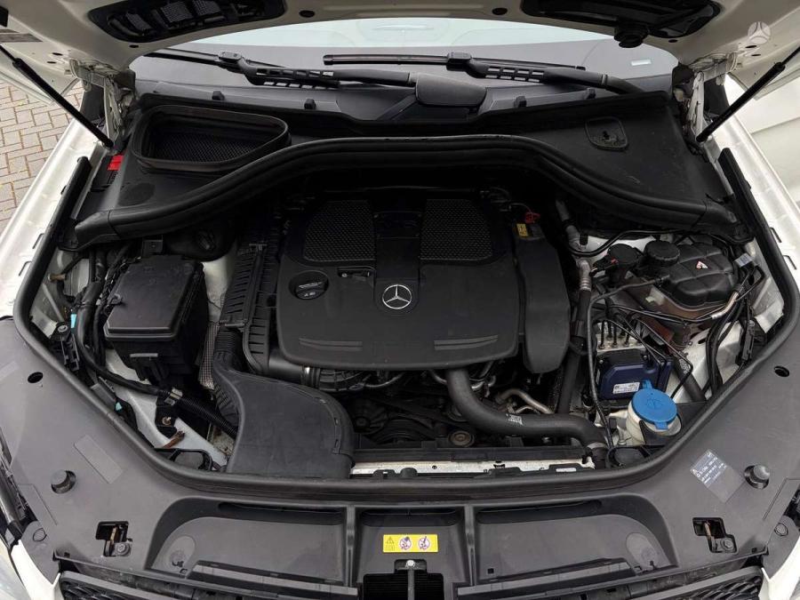 Balts Mercedes-Benz GLE 350 2019 Klaipėda, ar dzinēja tilpumu 3.50 L un nobraukumu 158 tūkst. km par 21000 €, foto 15 vietnē AUTOMOTO.COM.LV