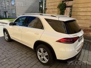 Белый Мерседес ГЛE 350 2019 в Даугавпилс, объемом двигателя 3.00 л и пробегом 145 тыс. км за 46550 €, фото 4 на AUTOMOTO.COM.LV