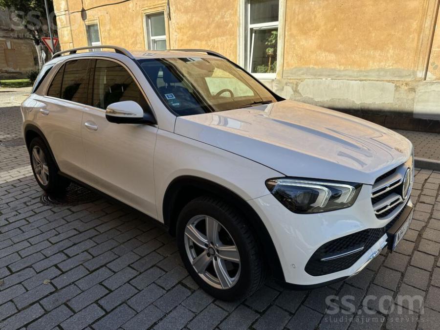 Белый Мерседес ГЛE 350 2019 в Даугавпилс, объемом двигателя 3.00 л и пробегом 145 тыс. км за 46550 €, фото 6 на AUTOMOTO.COM.LV