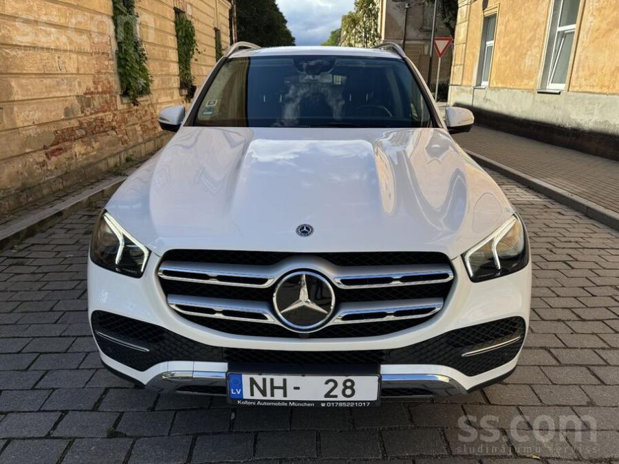 Белый Мерседес ГЛE 350 2019 в Даугавпилс, объемом двигателя 3.00 л и пробегом 145 тыс. км за 46550 €, фото 7 на AUTOMOTO.COM.LV
