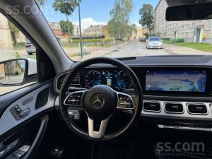Белый Мерседес ГЛE 350 2019 в Даугавпилс, объемом двигателя 3.00 л и пробегом 145 тыс. км за 46550 €, фото 14 на AUTOMOTO.COM.LV