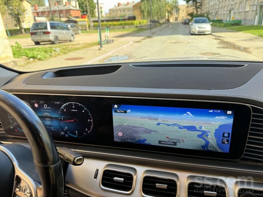 Белый Мерседес ГЛE 350 2019 в Даугавпилс, объемом двигателя 3.00 л и пробегом 145 тыс. км за 46550 €, фото 16 на AUTOMOTO.COM.LV