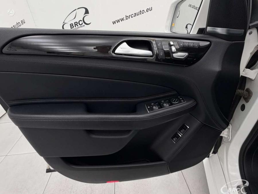 Белый Мерседес ГЛE 350 2019 в Вильнюс, объемом двигателя 2.99 л и пробегом 137 тыс. км за 25900 €, фото 25 на AUTOMOTO.COM.LV