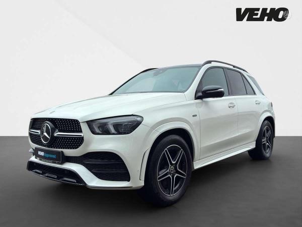 Белый Мерседес ГЛE 350 2020 в Вильнюс, объемом двигателя 1.95 л и пробегом 102 тыс. км за 49900 €, фото 1 на AUTOMOTO.COM.LV