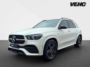 White Mercedes-Benz GLE 350 2020 in Vilnius, with an engine capacity of 1.95 L and mileage of 102 thousand km for 49900 €, photo  on AUTOMOTO.COM.LV